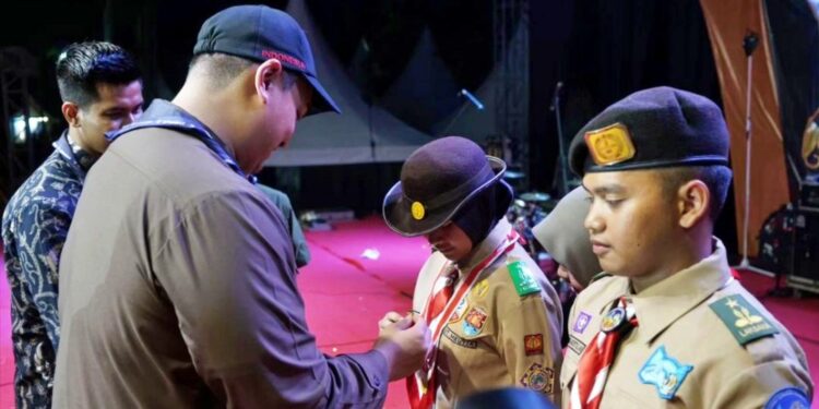 Penutupan Rainas XII Tahun 2023, Menpora Sematkan TISKA kepada ...