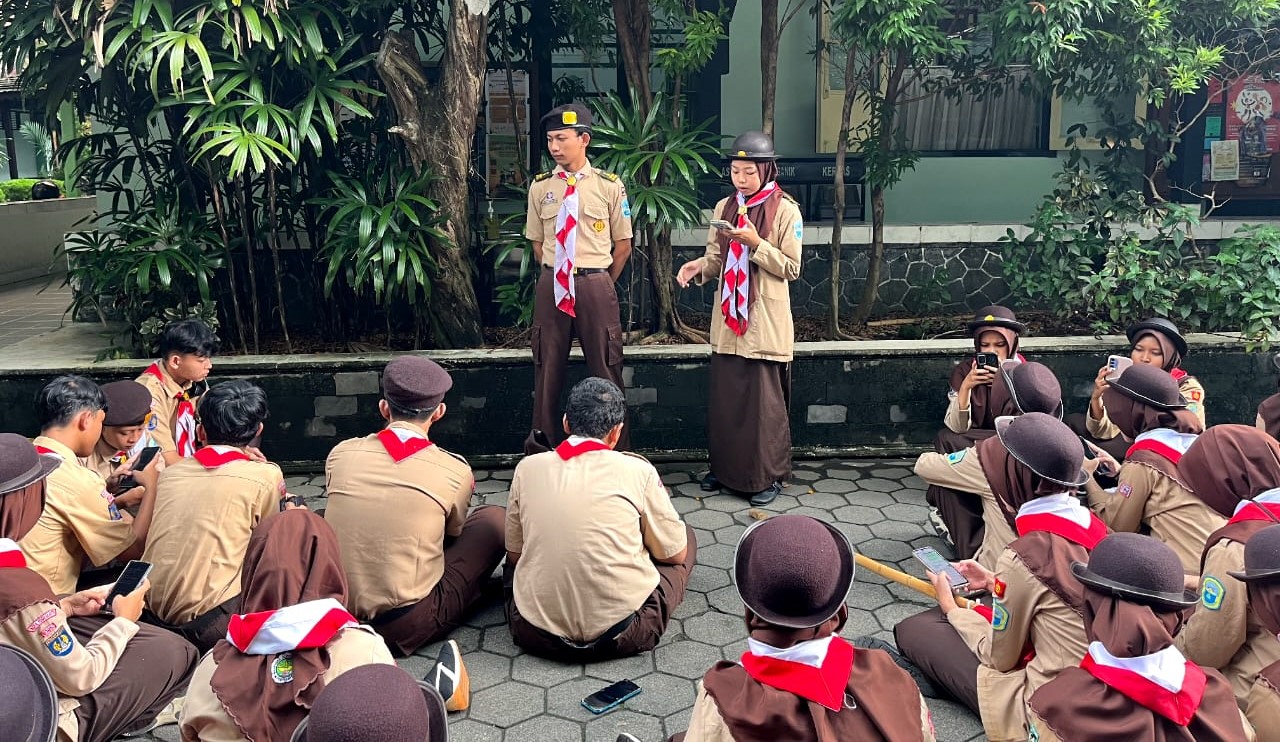 Belajar Hidup di Alam Bebas, Pramuka MAN 1 Yogyakarta Laksanakan ...
