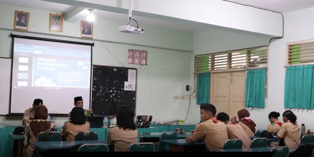 Gladian Ambalan R.M. Soewardi Soerjaningrat dan Laksamana Malahayati ...